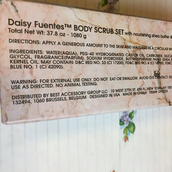 Daisy Fuentes | Bath & Body | Daisy Fuentes Three Scented Body Scrub ...